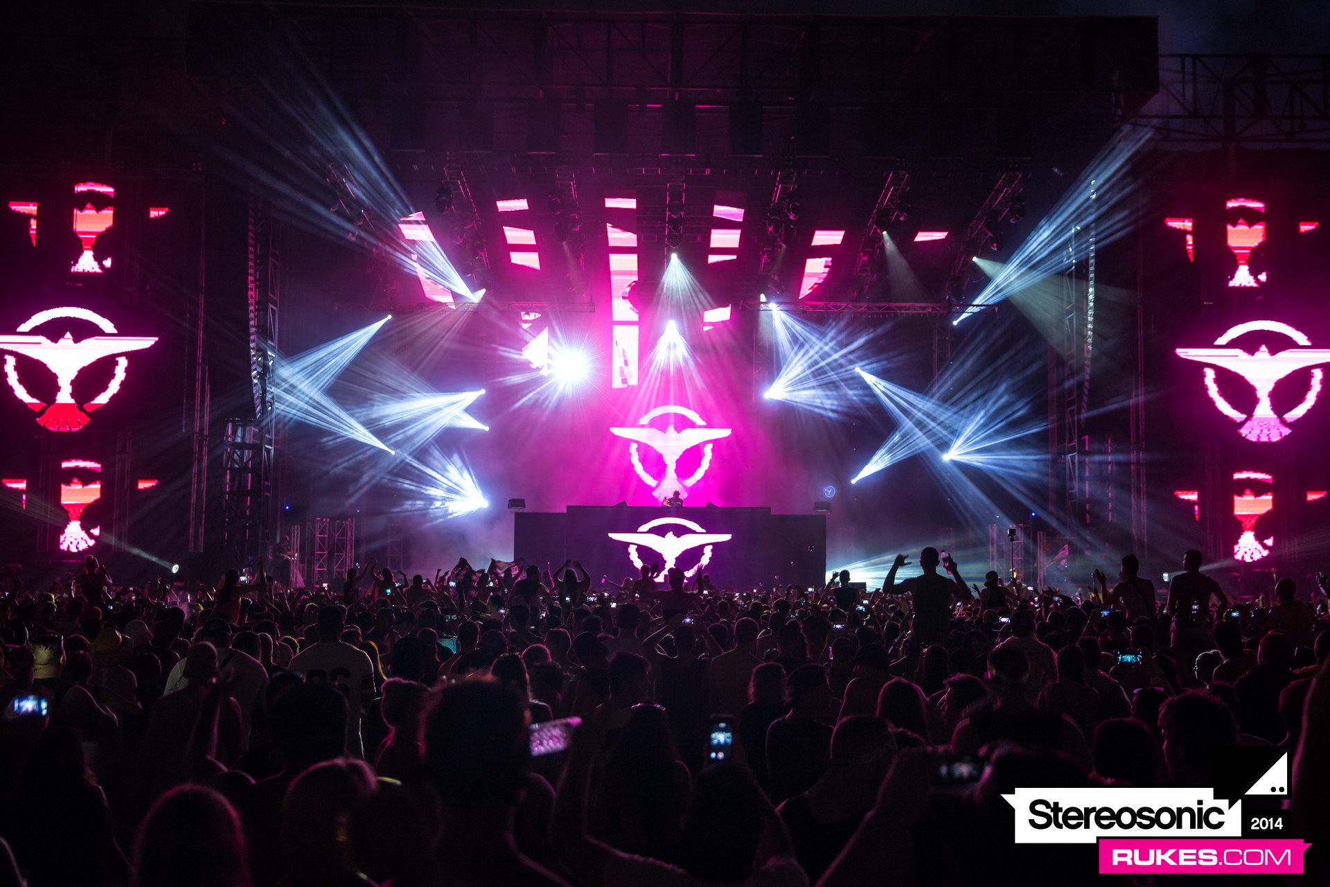 Stereosonic14b 190 Stereosonic14b 190